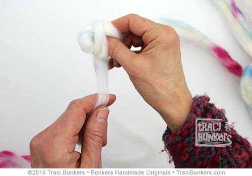 Knitting with Unspun Roving Tutorial – Traci Bunkers : Bonkers Handmade ...